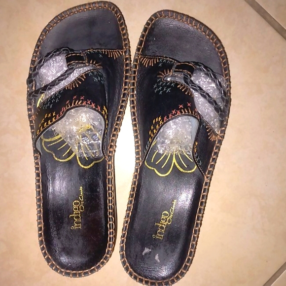 Indigo | Shoes | Indigo Leather Brown Sandal Size 9 | Poshmark